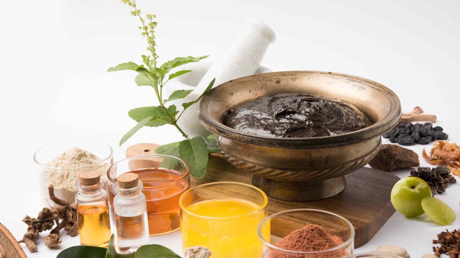 5 Best Ayurvedic Remedies for Migraine and Headache